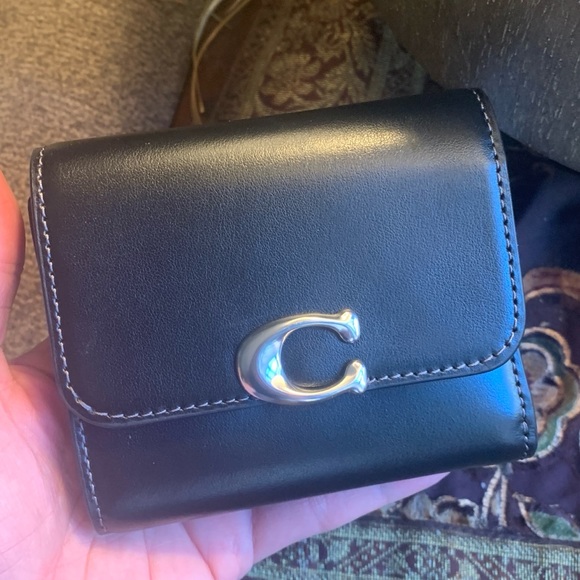 Coach | Bags | Authentic Coach 941 Refined Calf Leather Trifold Snap ...